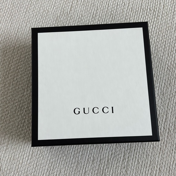 Gucci | Party Supplies | Gucci Gift Box With Tissue Paper Tag Care ...